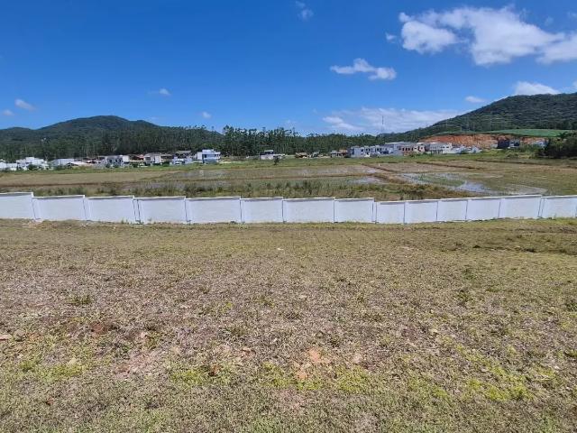 Terreno em Condomínio para Venda em Itajaí/SC Rio do Meio