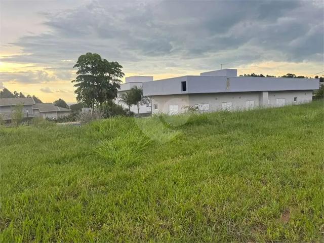 Terreno em Condomínio para Venda em Itupeva/SP Colinas de Inhandjara