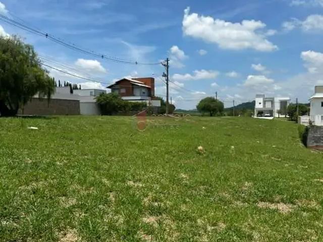 Terreno em Condomínio para Venda em Itupeva/SP Morro Alto