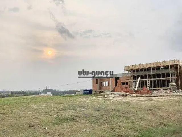 Terreno em Condomínio para Venda em Itu/SP Bairro do Pinheiro