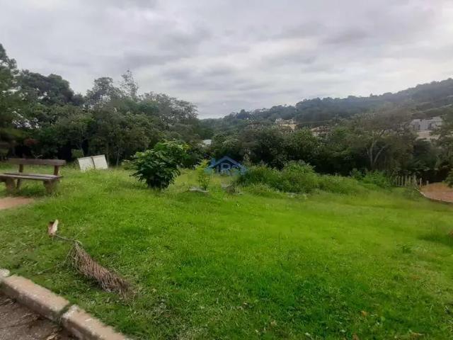 Terreno em Condomínio para Venda em Jandira/SP Jardim do Golf I