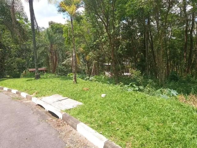 Terreno em Condomínio para Venda em Jandira/SP Parque Nova Jandira