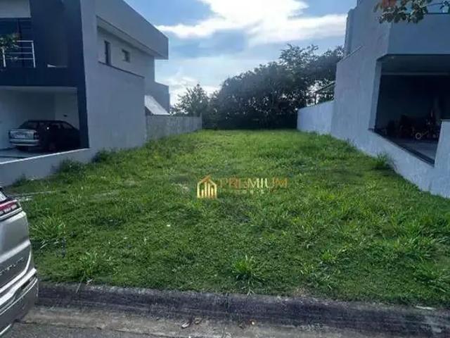 Terreno em Condomínio para Venda em Jacareí/SP Condomínio Vivva Residencial Clube