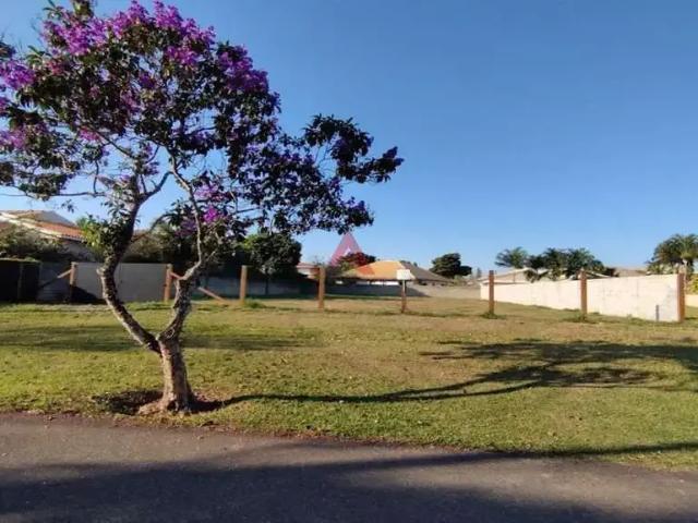 Terreno em Condomínio para Venda em Jacareí/SP Parque Mirante do Vale