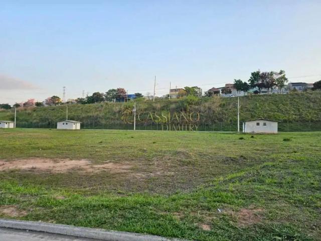 Terreno em Condomínio para Venda em Jacareí/SP Rio Comprido