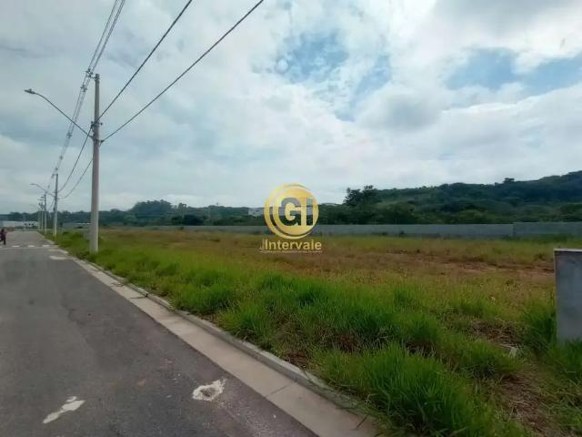 Terreno em Condomínio para Venda em Jacareí/SP Rio Comprido