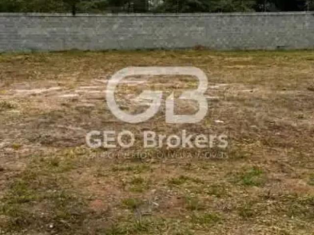 Terreno em Condomínio para Venda em Jacareí/SP Rio Comprido