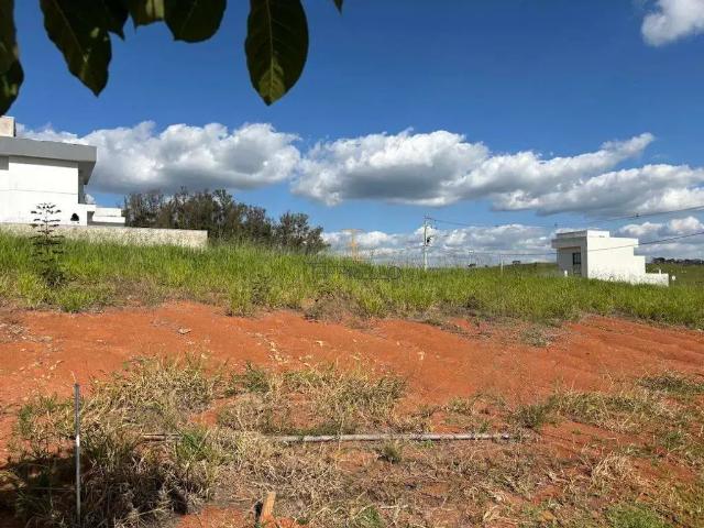 Terreno em Condomínio para Venda em Jaguariúna/SP Colinas do Castelo