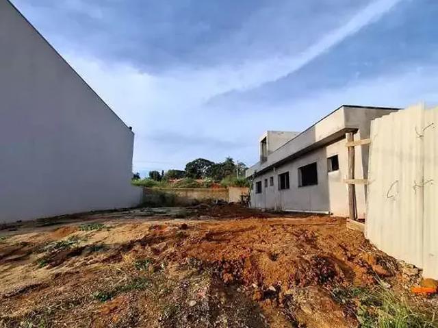 Terreno em Condomínio para Venda em Jaguariúna/SP Colinas do Castelo
