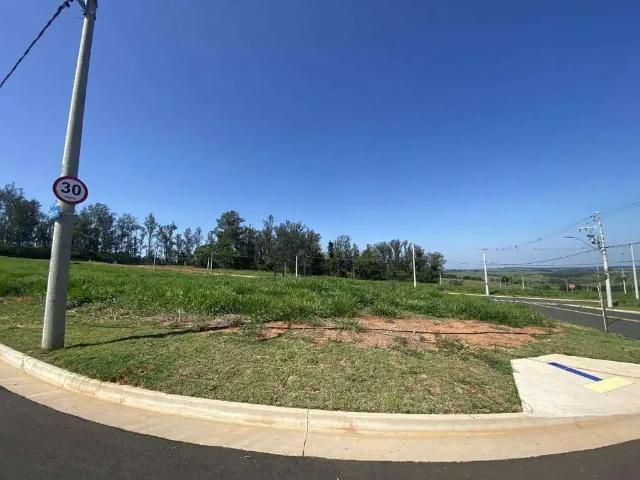 Terreno em Condomínio para Venda em Jaguariúna/SP Colinas do Castelo