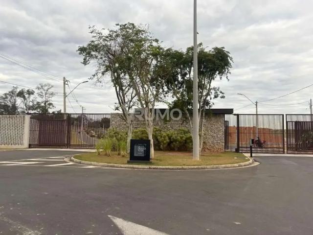Terreno em Condomínio para Venda em Jaguariúna/SP Colinas do Castelo