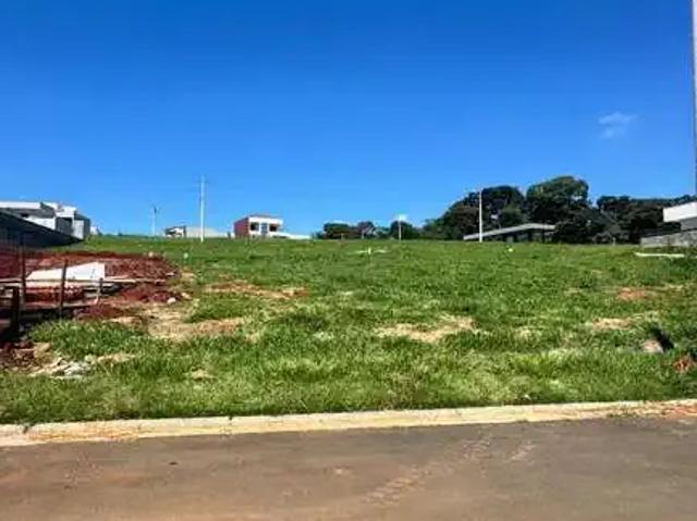 Terreno em Condomínio para Venda em Jaguariúna/SP Loteamento São Pedro