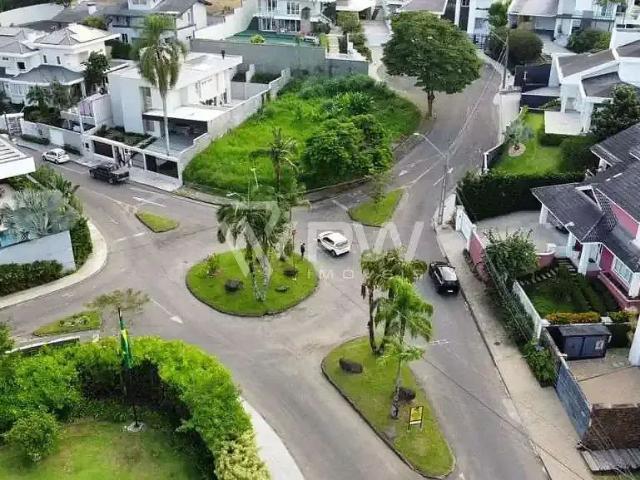 Terreno em Condomínio para Venda em Joinville/SC América