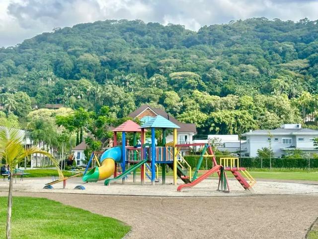 Terreno em Condomínio para Venda em Joinville/SC Pirabeiraba