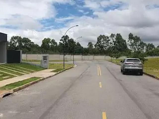 Terreno em Condomínio para Venda em Jundiaí/SP Corrupira