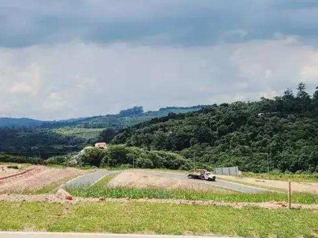 Terreno em Condomínio para Venda em Jundiaí/SP Corrupira