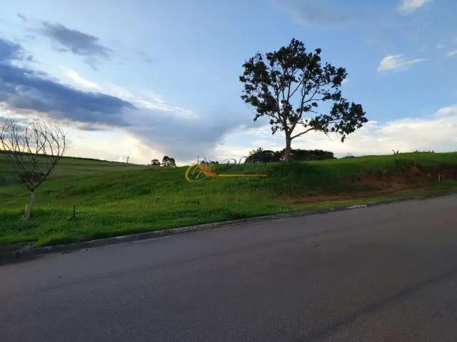 Terreno em Condomínio para Venda em Jundiaí/SP Caxambu