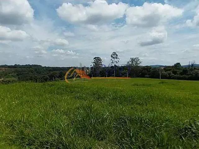 Terreno em Condomínio para Venda em Jundiaí/SP Caxambu