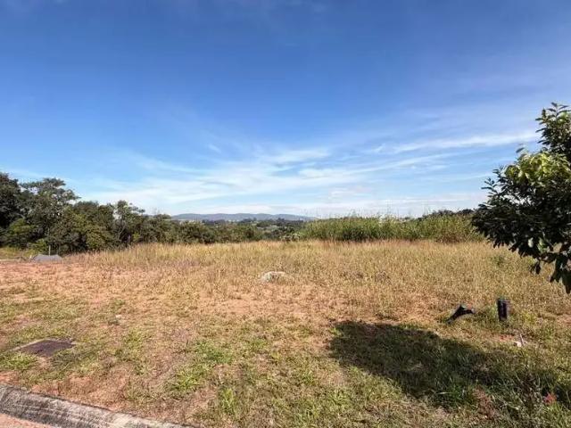 Terreno em Condomínio para Venda em Jundiaí/SP Caxambu