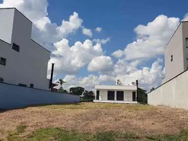 Terreno em Condomínio para Venda em Jundiaí/SP Bella Vittà