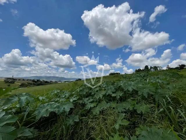 Terreno em Condomínio para Venda em Jundiaí/SP Engordadouro