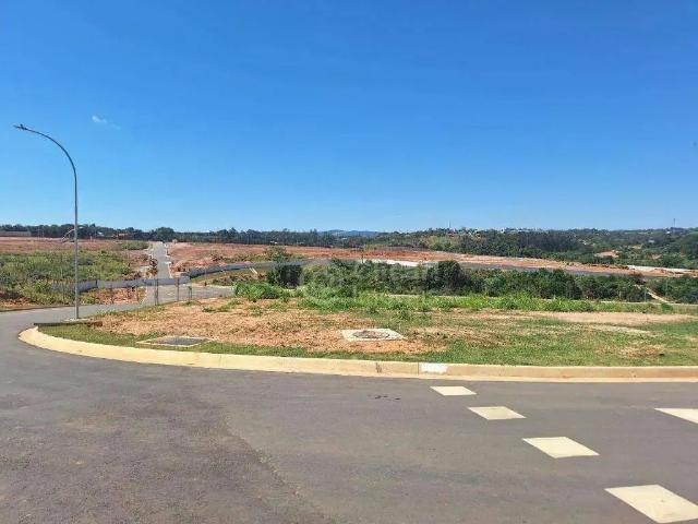 Terreno em Condomínio para Venda em Jundiaí/SP Engordadouro