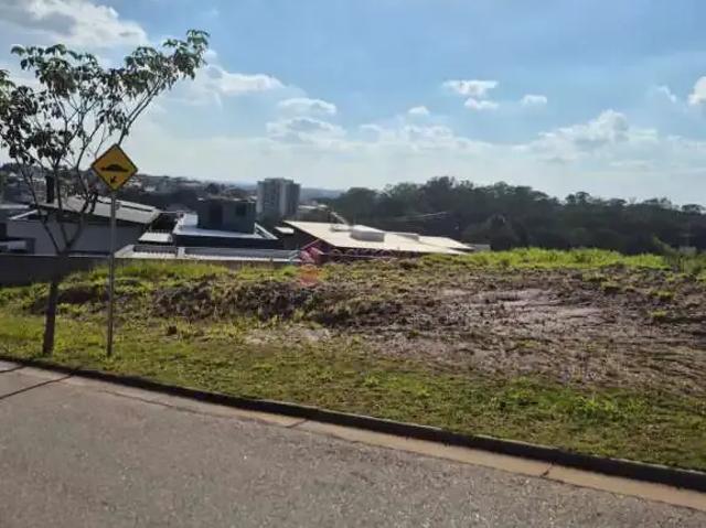 Terreno em Condomínio para Venda em Jundiaí/SP Horto Florestal