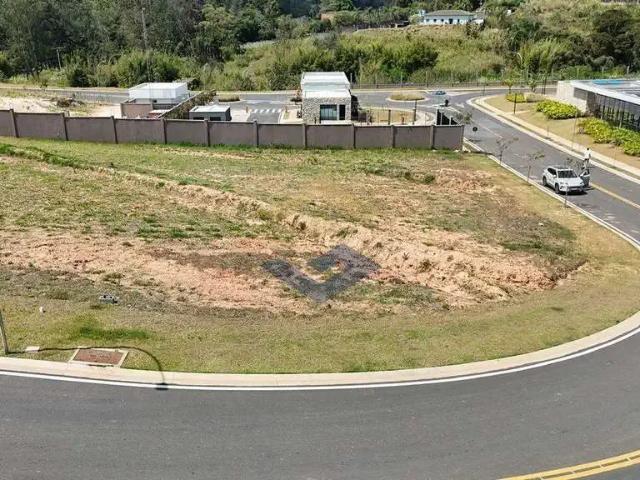 Terreno em Condomínio para Venda em Jundiaí/SP Ivoturucaia