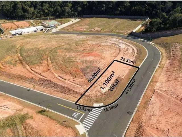 Terreno em Condomínio para Venda em Jundiaí/SP Ivoturucaia