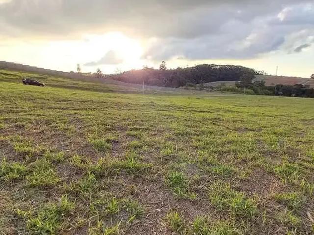 Terreno em Condomínio para Venda em Jundiaí/SP Ivoturucaia