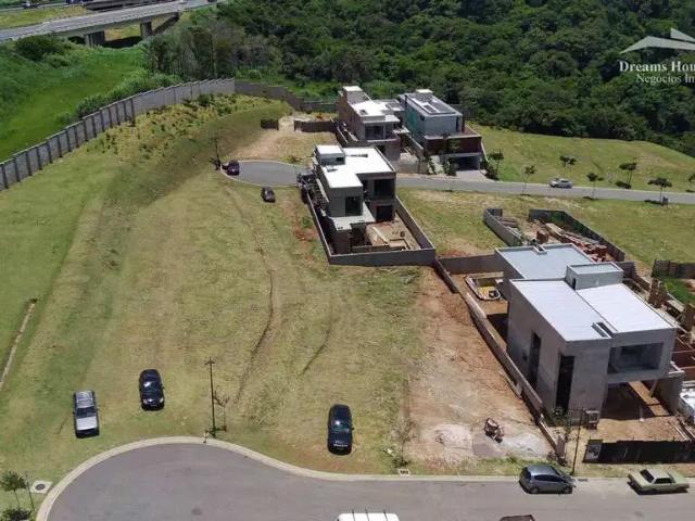 Terreno em Condomínio para Venda em Jundiaí/SP Jardim das Samambaias