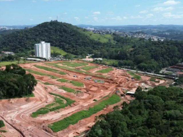 Terreno em Condomínio para Venda em Jundiaí/SP Jardim Santa Gertrudes