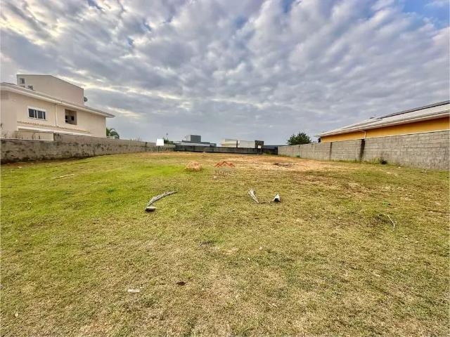 Terreno em Condomínio para Venda em Jundiaí/SP Jardim Tarumã