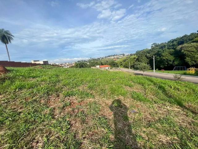 Terreno em Condomínio para Venda em Jundiaí/SP Jardim Tarumã