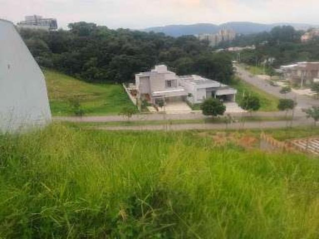 Terreno em Condomínio para Venda em Jundiaí/SP Loteamento Residencial e Comercial Horto Florestal