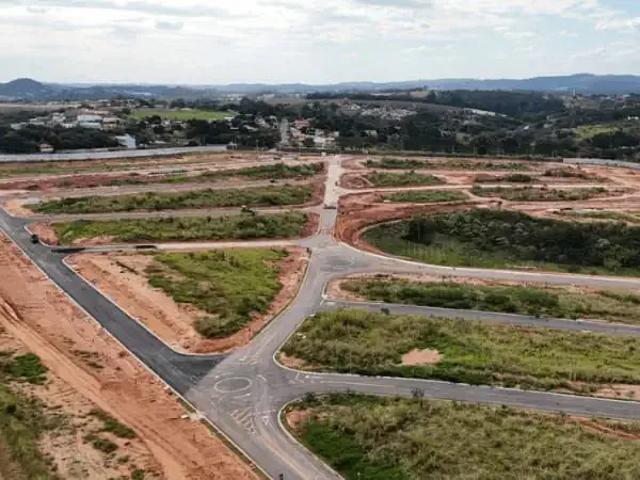 Terreno em Condomínio para Venda em Jundiaí/SP Poste