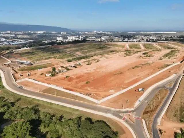 Terreno em Condomínio para Venda em Jundiaí/SP Poste