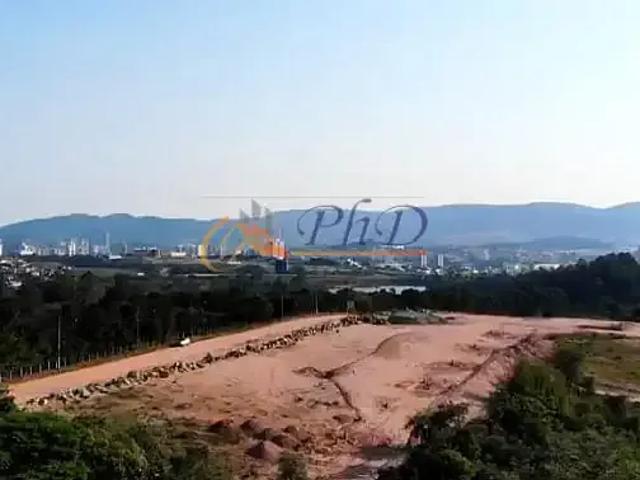 Terreno em Condomínio para Venda em Jundiaí/SP Parque da Represa