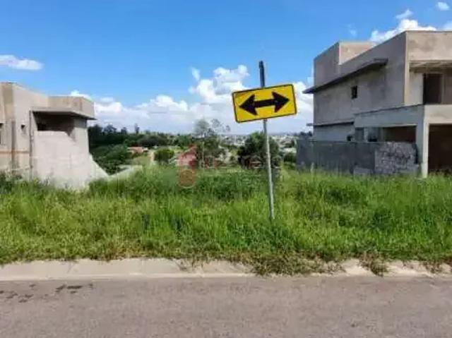 Terreno em Condomínio para Venda em Jundiaí/SP Vale Azul