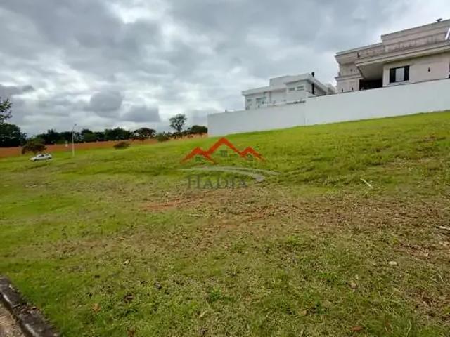 Terreno em Condomínio para Venda em Jundiaí/SP Vila Maringá