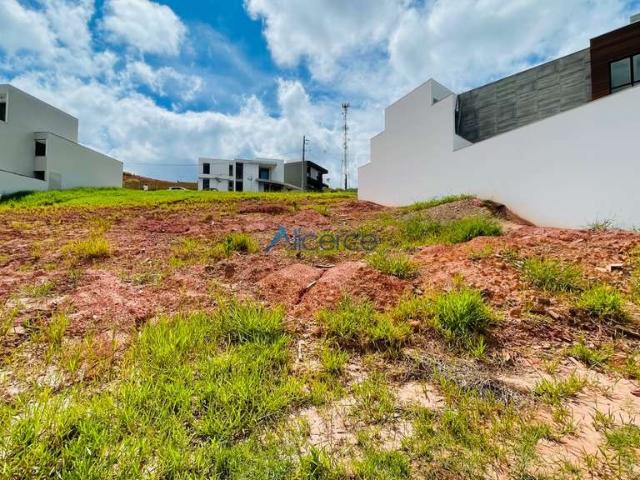 Terreno em Condomínio para Venda em Juiz de Fora/MG Salvaterra