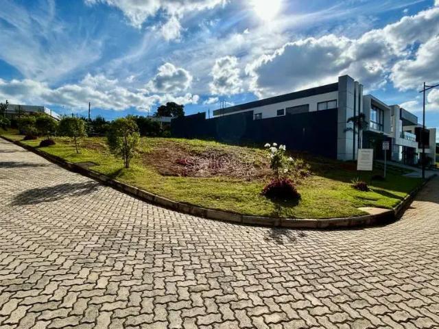 Terreno em Condomínio para Venda em Juiz de Fora/MG Aeroporto
