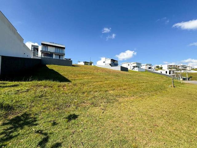 Terreno em Condomínio para Venda em Juiz de Fora/MG Alphaville