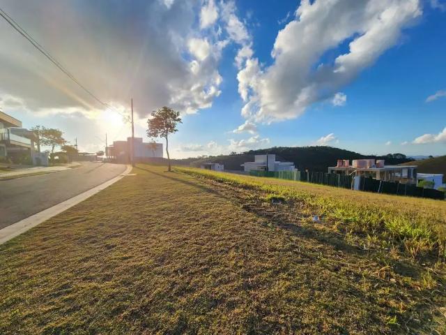 Terreno em Condomínio para Venda em Juiz de Fora/MG Alphaville
