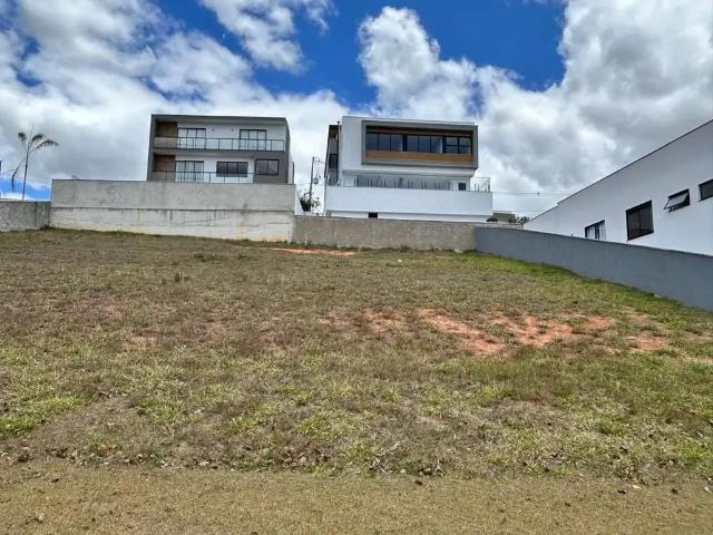 Terreno em Condomínio para Venda em Juiz de Fora/MG Alphaville