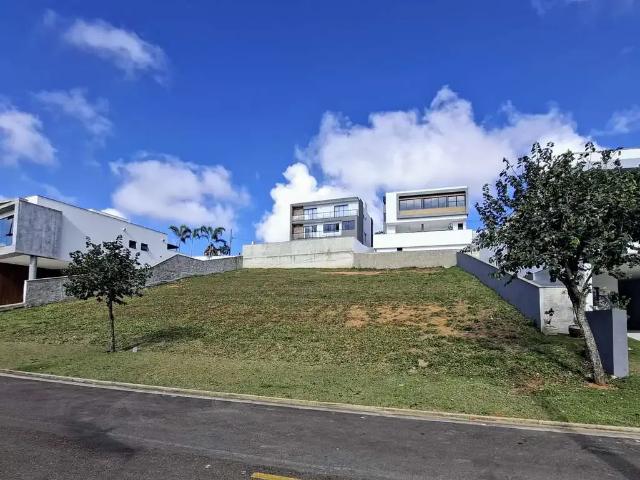 Terreno em Condomínio para Venda em Juiz de Fora/MG Alphaville