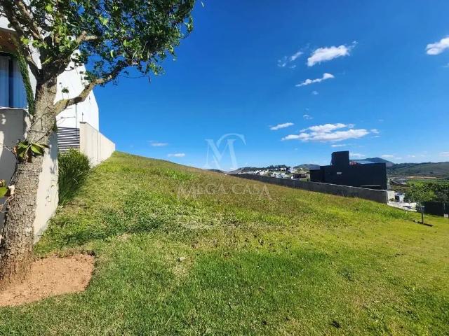 Terreno em Condomínio para Venda em Juiz de Fora/MG Alphaville