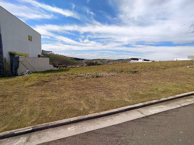 Terreno em Condomínio para Venda em Juiz de Fora/MG Alphaville