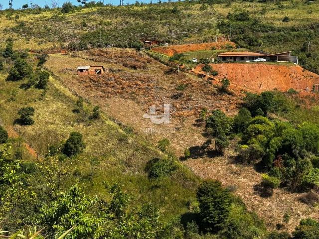 Terreno em Condomínio para Venda em Juiz de Fora/MG Cachoeira