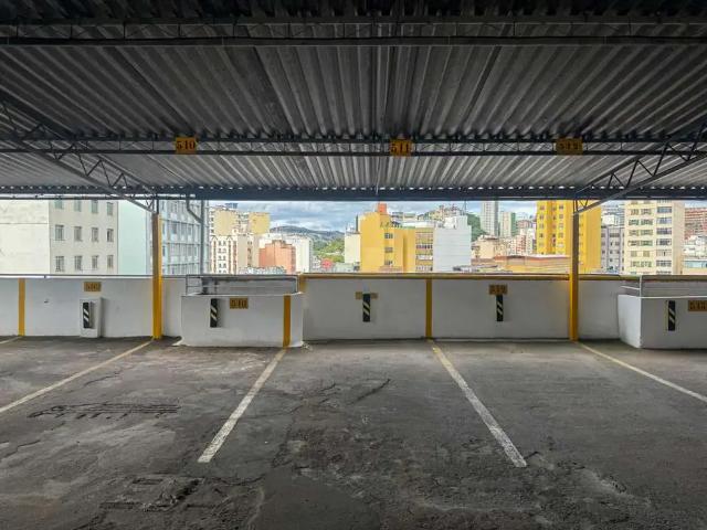 Terreno em Condomínio para Venda em Juiz de Fora/MG Centro